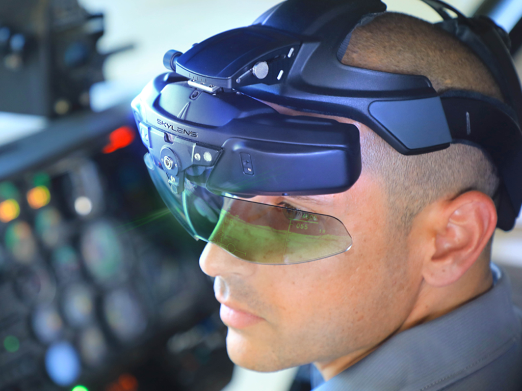 Enhanced Flight Vision System | Universal Avionics Enhanced Flight Vision System | Universal Avionics